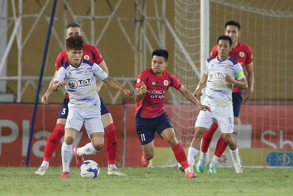 Thắng đẹp CAHN, Hà Nội FC khiến Nam Định chưa thể vô địch V-League