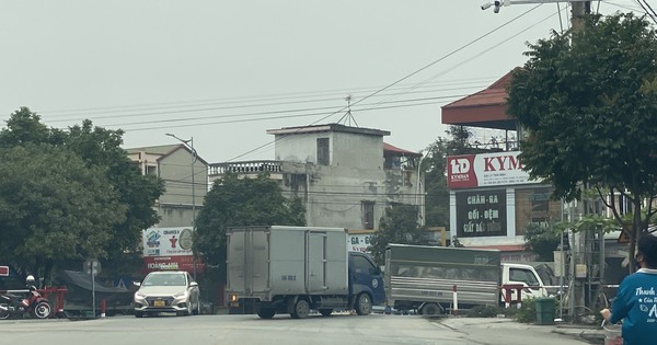 Vì sao đoạn quốc lộ 18 dài hơn 2km thường xuyên xảy ra TNGT?