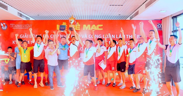 Báo Nhân Dân vô địch Giải bóng đá Cúp Nhà báo và Công luận lần IV năm 2025