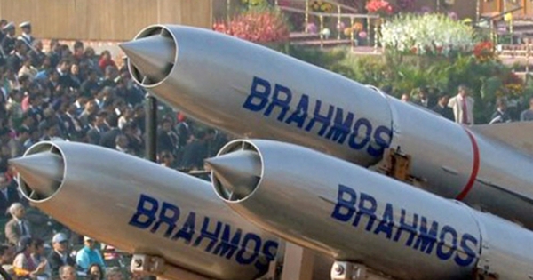 Top 5 tên lửa diệt hạm đáng sợ nhất thế giới