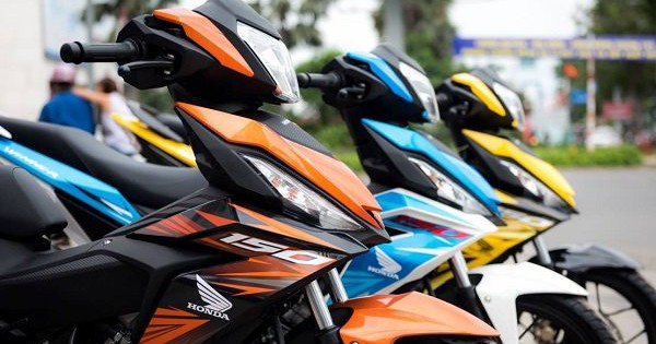 Honda Winner 2018 có thêm màu mới, giá không đổi