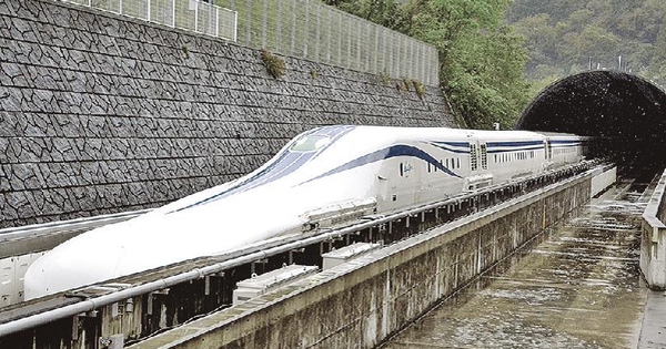 Japanese railway company reveals updated Maglev Shinkansen train
