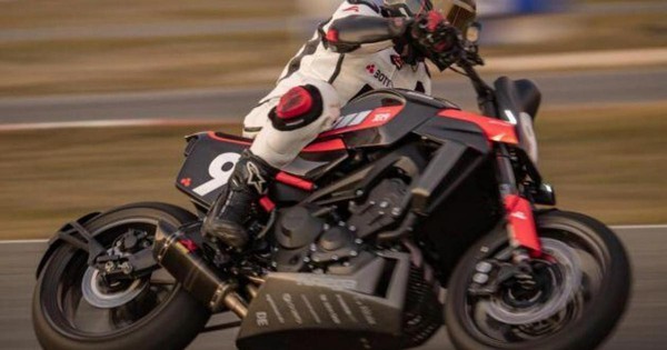 Cận cảnh mô tô thể thao Yamaha XSR900 độ body kit mới, giá 135 triệu đồng