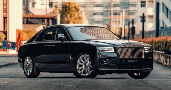 Rolls-Royce Ghost 2021 về Đông Nam Á, giá bán từ 24,8 tỷ đồng